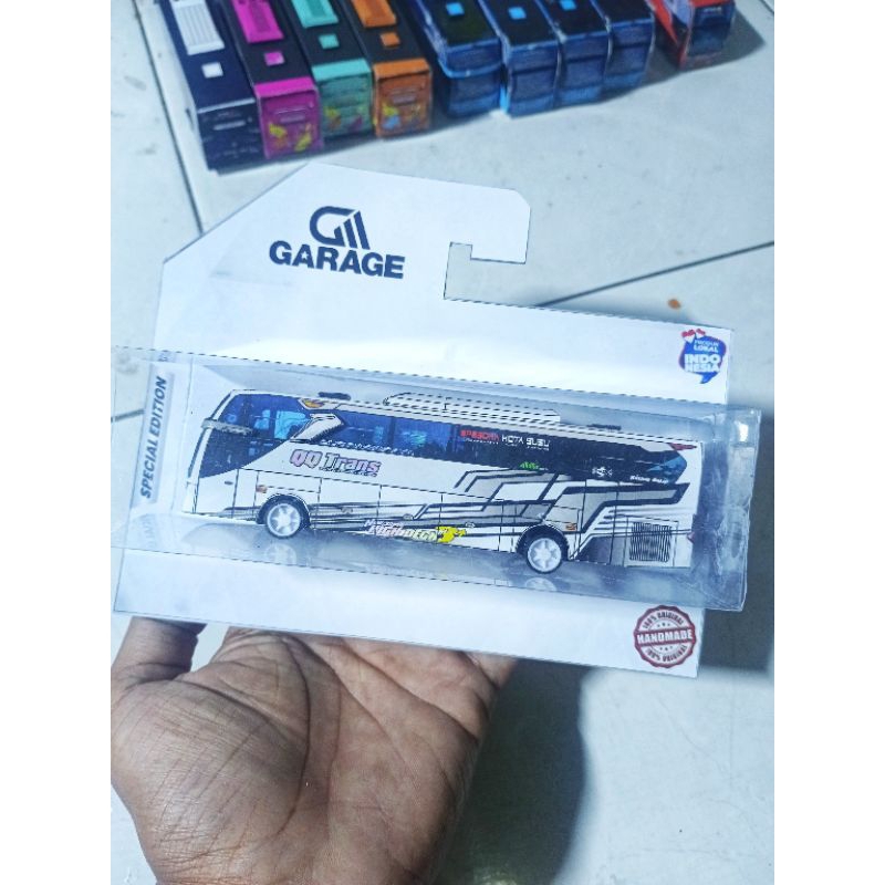 Jual Miniatur Bus VOLTRON QQ TRANS Skala 1/87 JB3 | Bukan Hotwheels bis ...