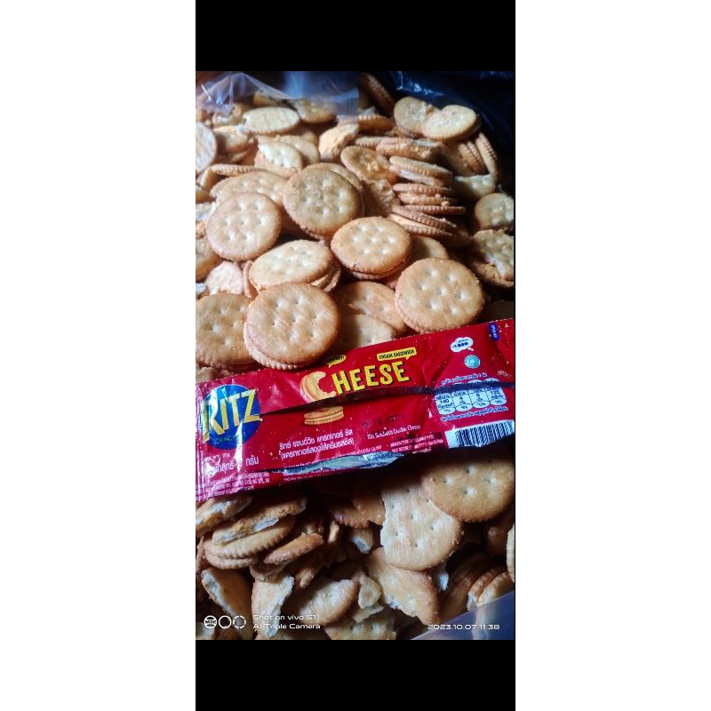 Jual PATAHAN BISKUIT RITZ CHESEE MAYORA 500 GR | Shopee Indonesia
