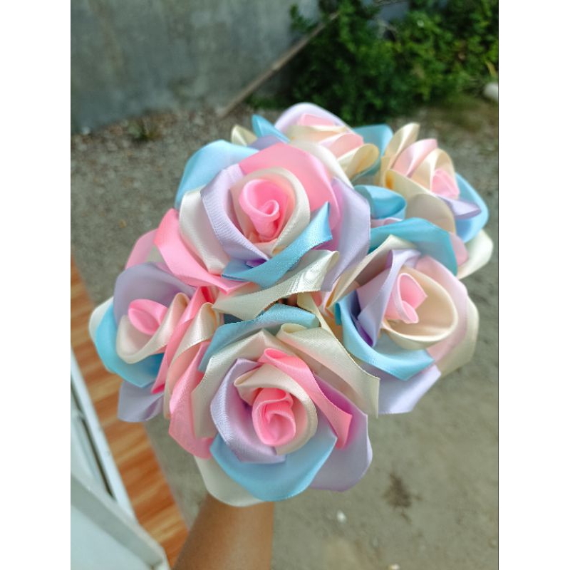 Jual Bunga Pita Satin 9cm / buket satin / bunga mawar satin | Shopee ...