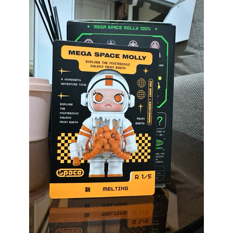 Jual POPMART SPACE MOLLY V2 SUPER SECRET MELTING SEALED | Shopee Indonesia