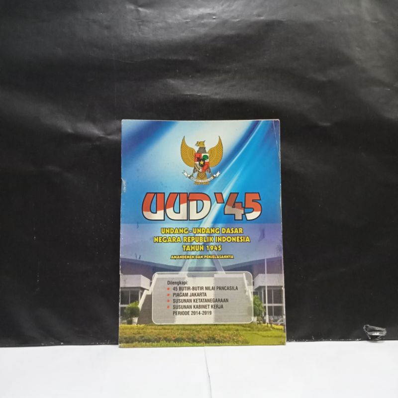 Jual Buku UUD'45 Negara Republik Indonesia Tahun 1945 Amandemen Dan Penjelasannya | Shopee Indonesia