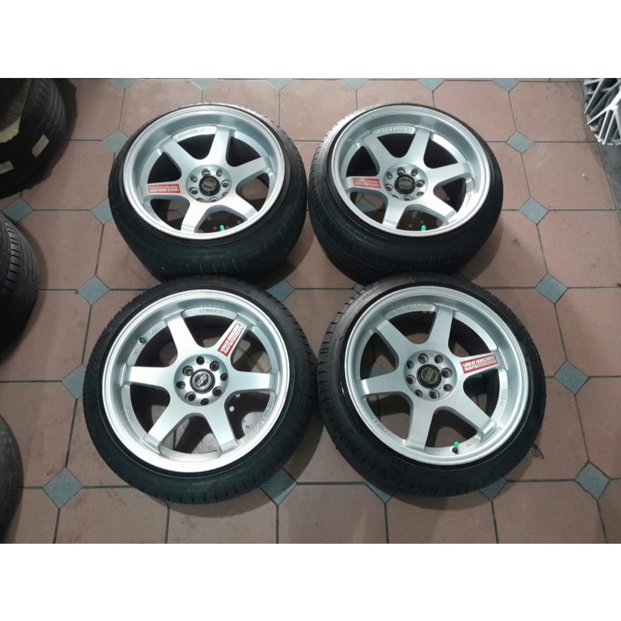 Jual Velg Mobil Second TE37 R17X8,5/9,5 8X100/114,3 ET35/40 SILVER ...
