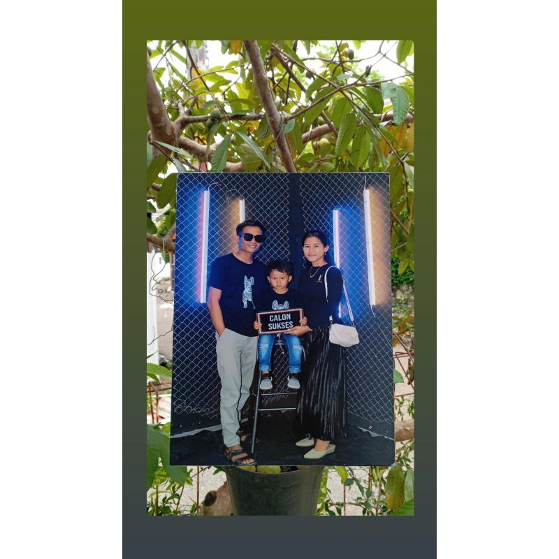 Jual CETAK FOTO 20R (30X40) PLUS BINGKAI MEDIA PAPAN MDF | Shopee Indonesia