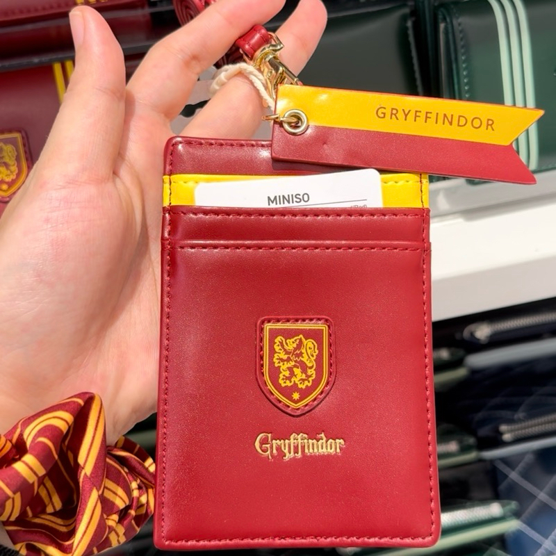 Jual GRYFFINDOR lanyard card holder tempat kartu dompet harry potter harpot original wbei miniso ...