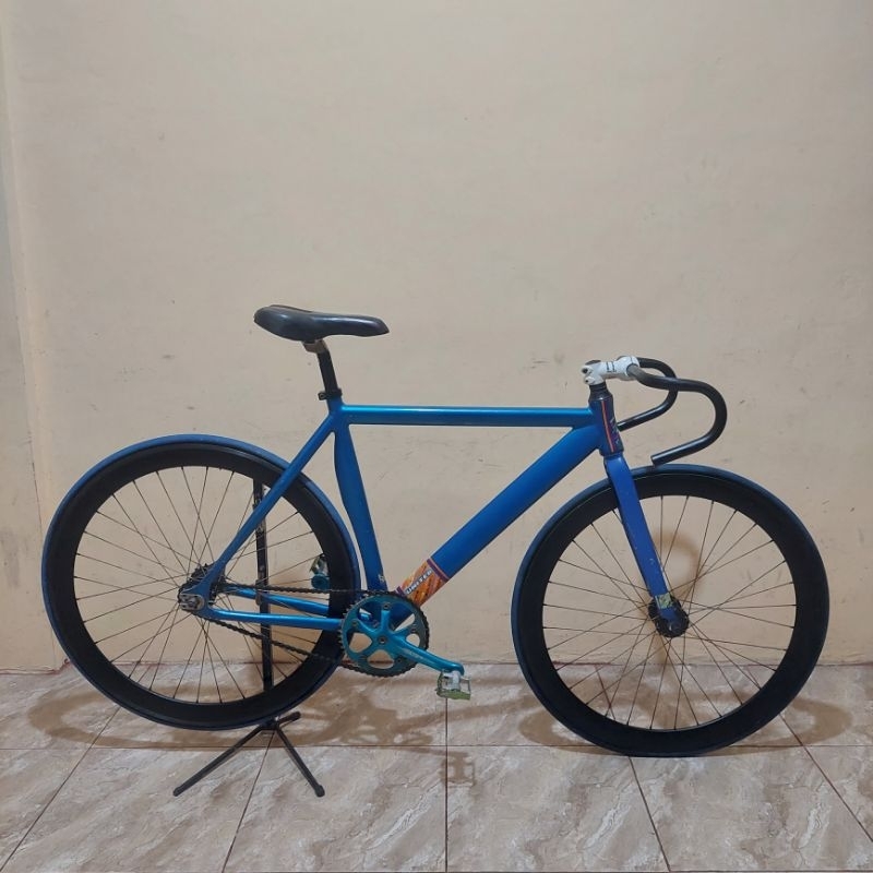Jual Sepeda fixie united soloist 79/77 | Shopee Indonesia