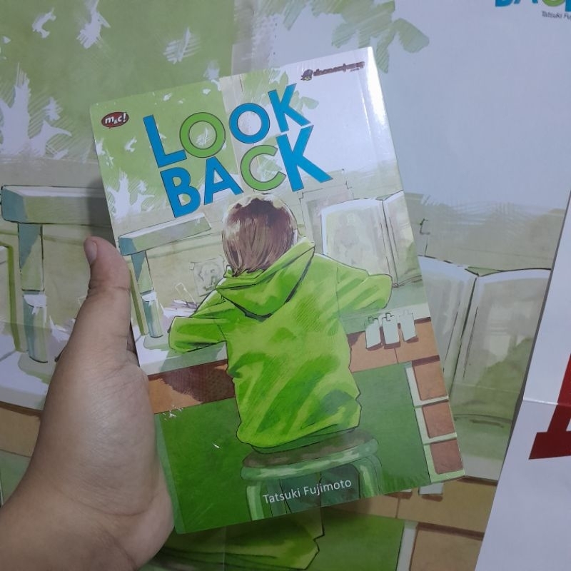 Jual Manga Look Back Tatsuki Fujimoto/ Komik Look Back Tatsuki Fujimoto ...