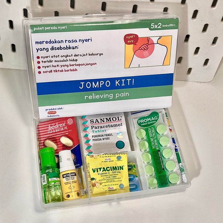 Jual Buruan Order READY STOCK Kado Apotek Mini Edisi Jompo Kit Kado ...