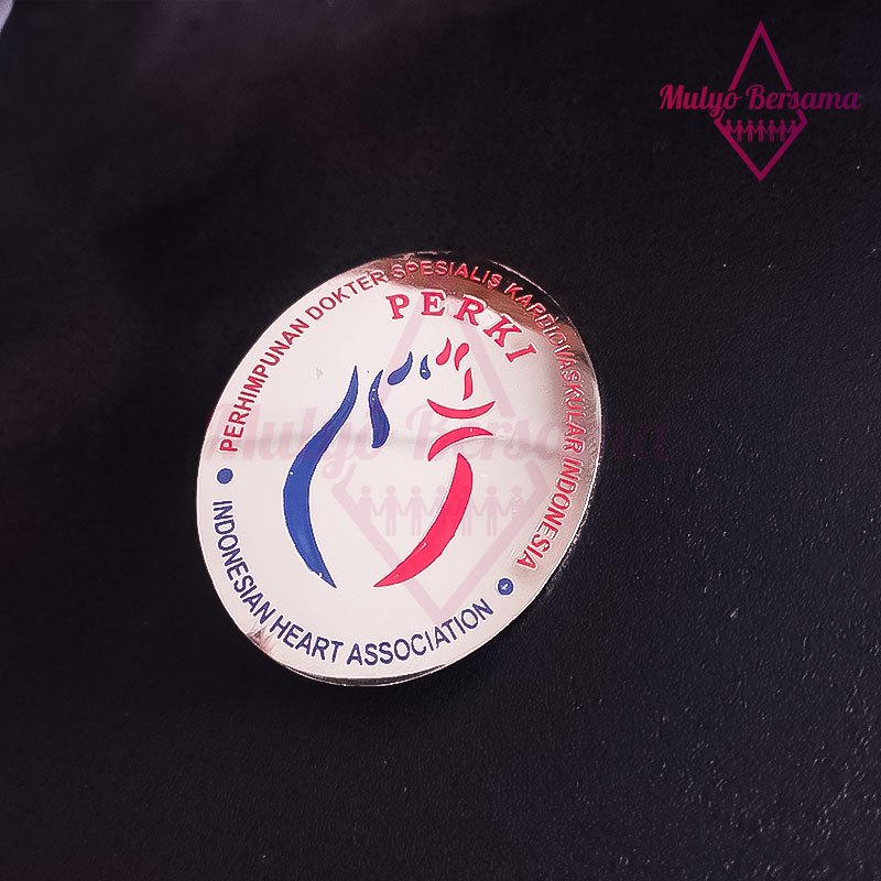 Jual Lencana Pin Logo PERKI Model Oval Pin PERKI - Mulyo Bersama ...