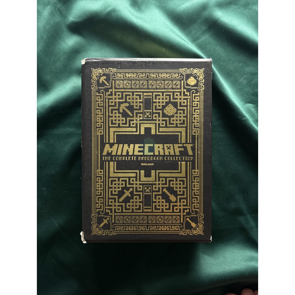Jual PRELOVED - Novel/Buku Minecraft: The Complete Handbook Collection ...