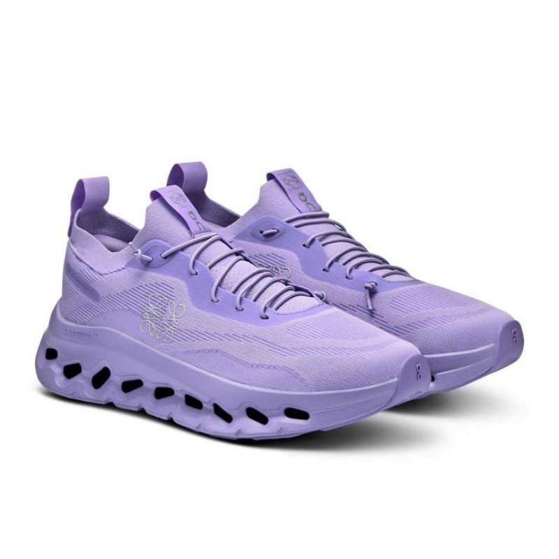 Jual Sepatu Running LOEWE X on Cloudtilt Original Premium Quality ...