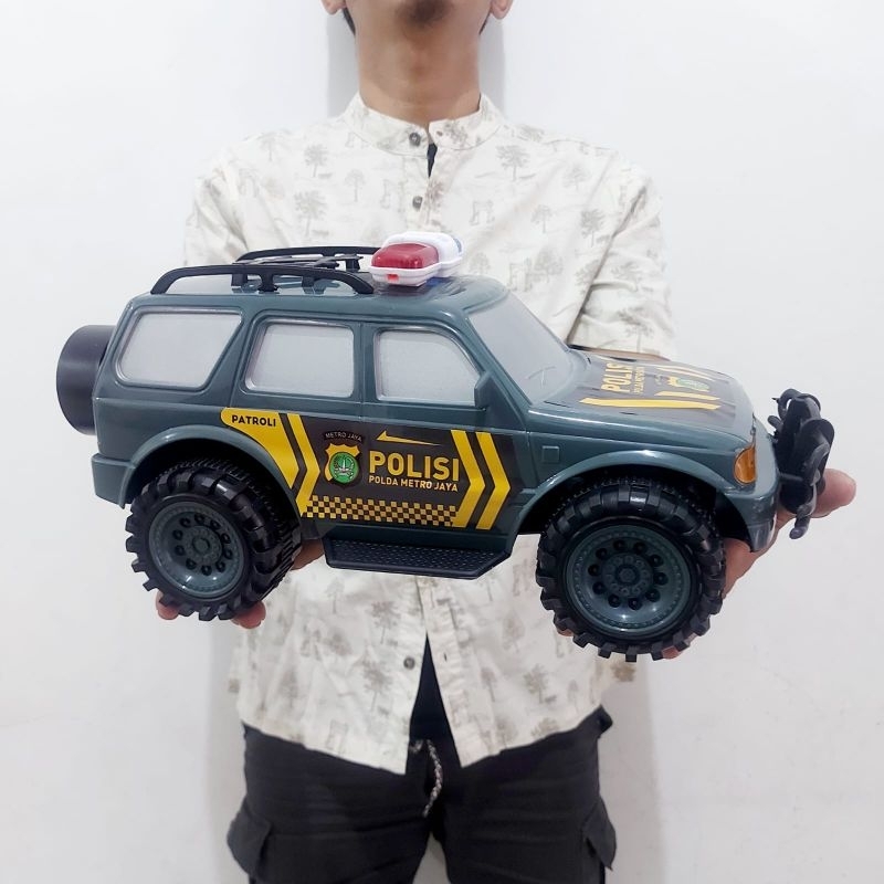 Jual Mainan Mobil Polisi Jumbo - Mobilan Police Besar Hadiah Koleksi ...