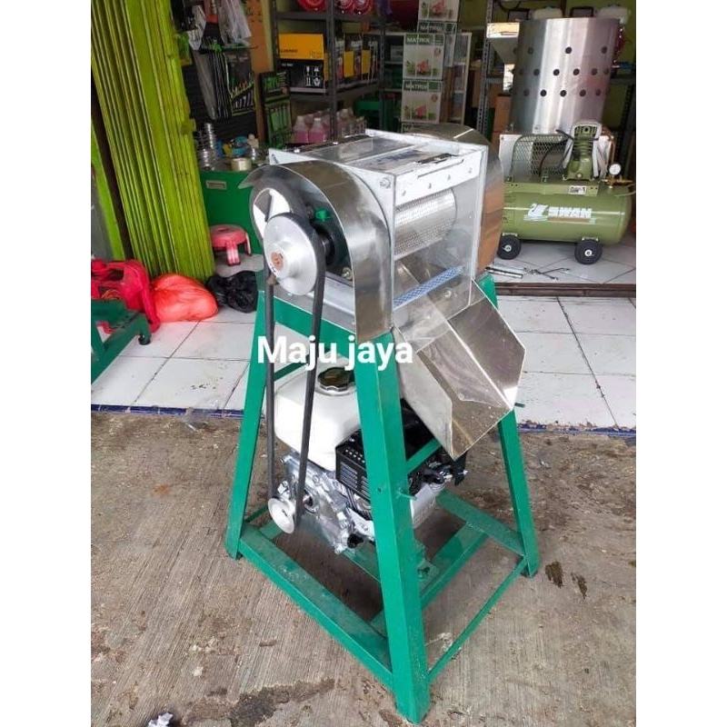 Jual mesin parut kelapa super roll parut 4,5in mesin Honda GX 160 ORI ...