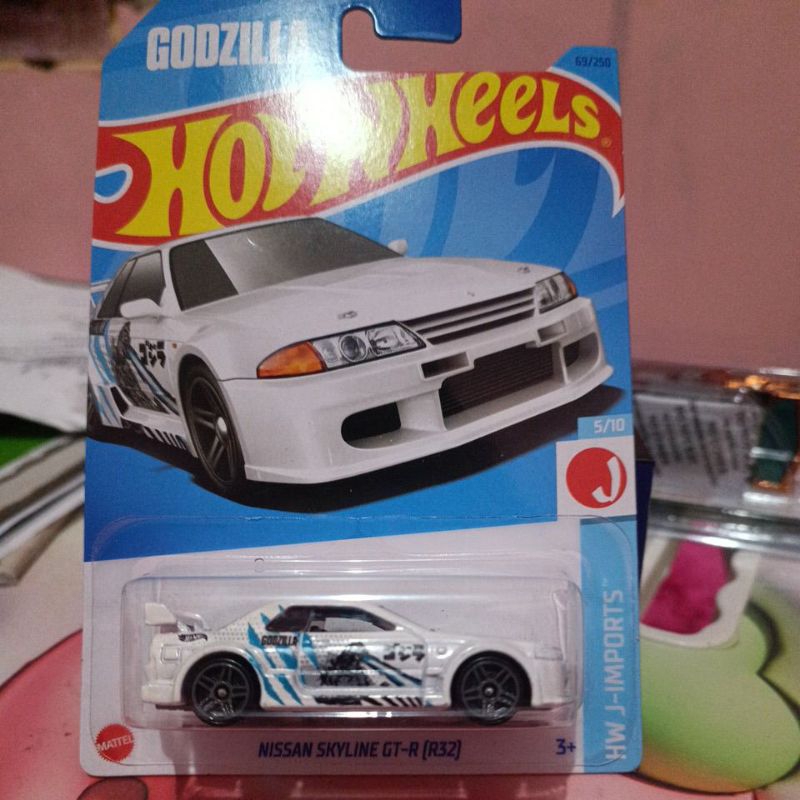 Jual Hot wheels Nissan GT-R (r32) Godzilla | Shopee Indonesia