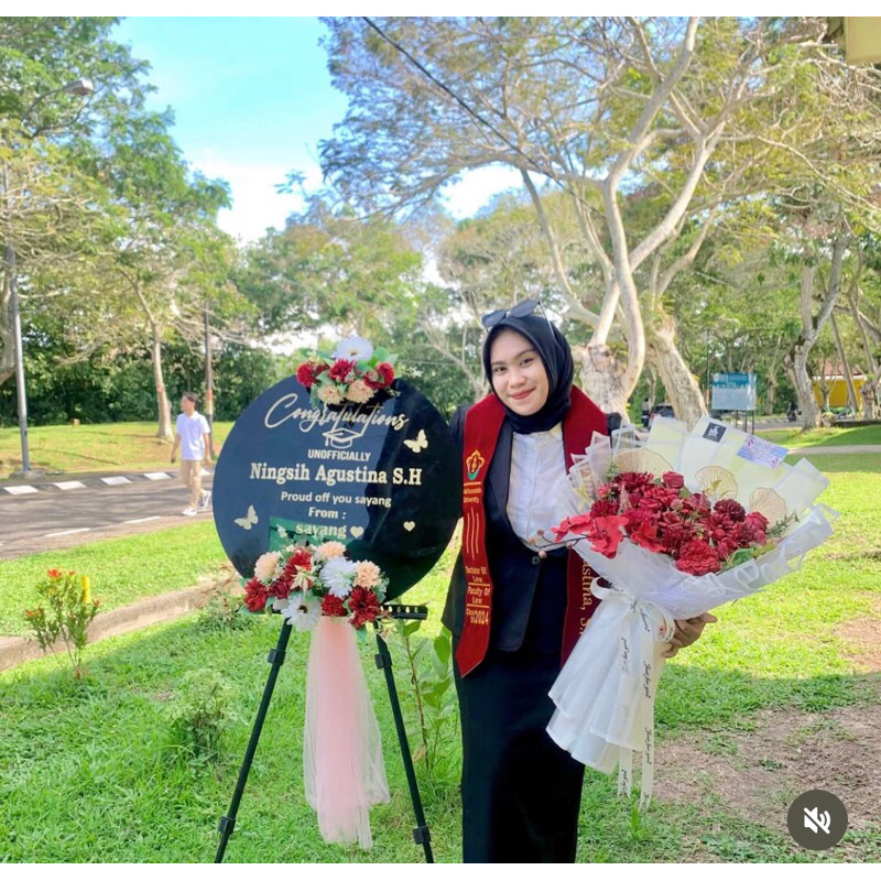 Jual Buket Bunga Artificial / Buket Sidang Skripsi / Buket Wisuda ...