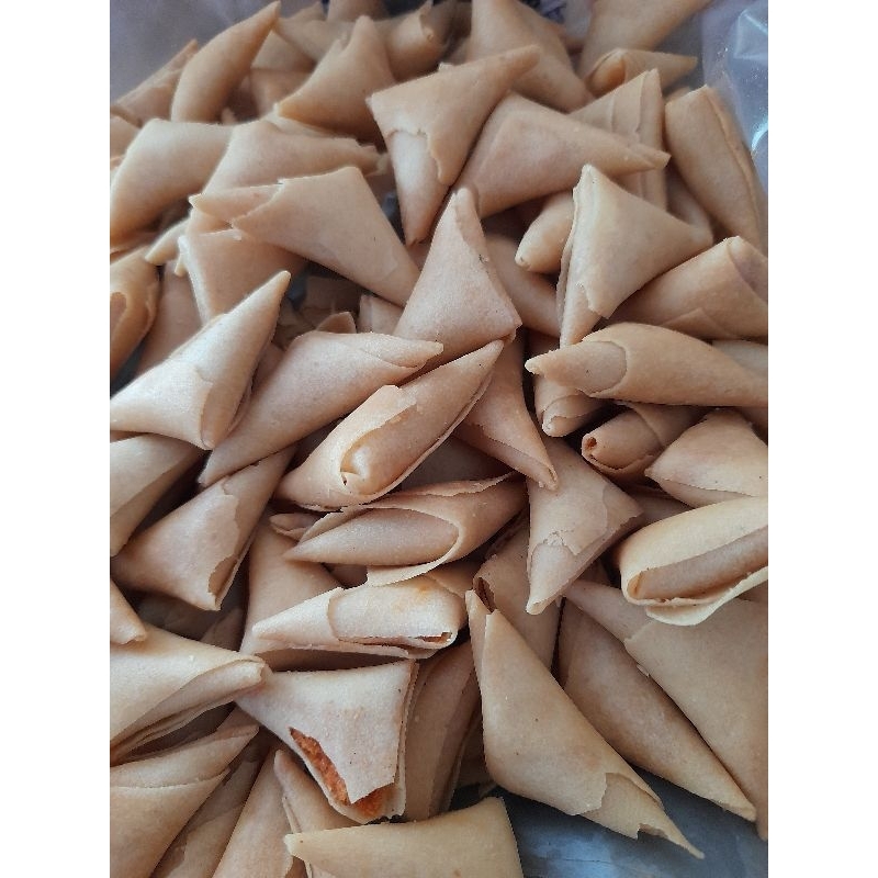 Jual samosa manis pedas kue smosa segitiga samosa udang abon 1kg ...