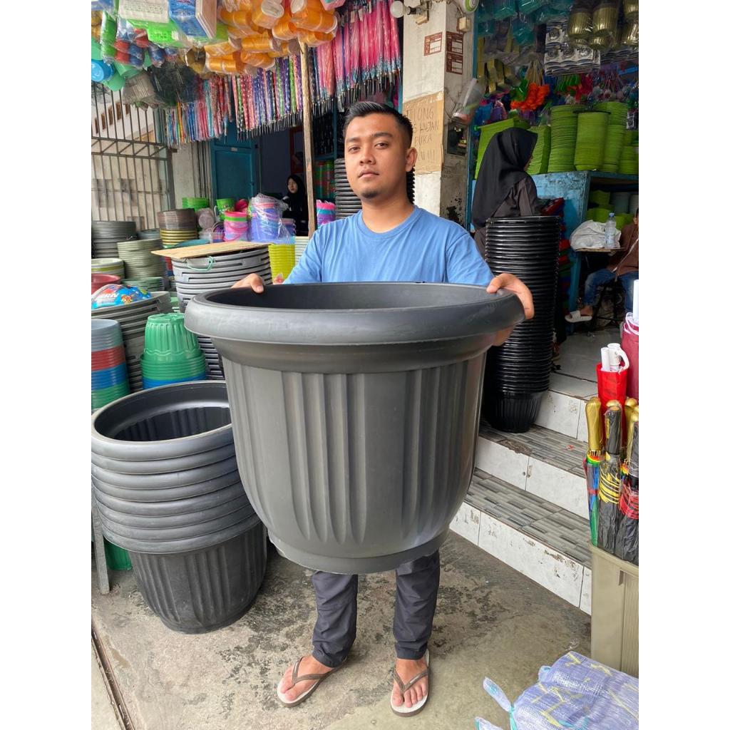 Jual POT TANAMAN BESAR JUMBO HITAM 40/50/60 POT BESAR UKURAN 40/50/60 ...