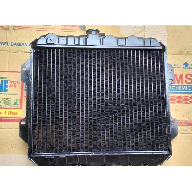 Jual Radiator ori denso KATANA/JIMNY copotan asli second siap pakai ...