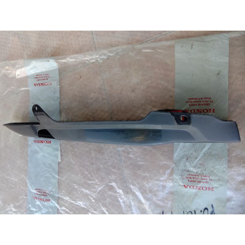 Jual katengkas tutup rantai cover rantai case chain Honda Mega pro lama ...