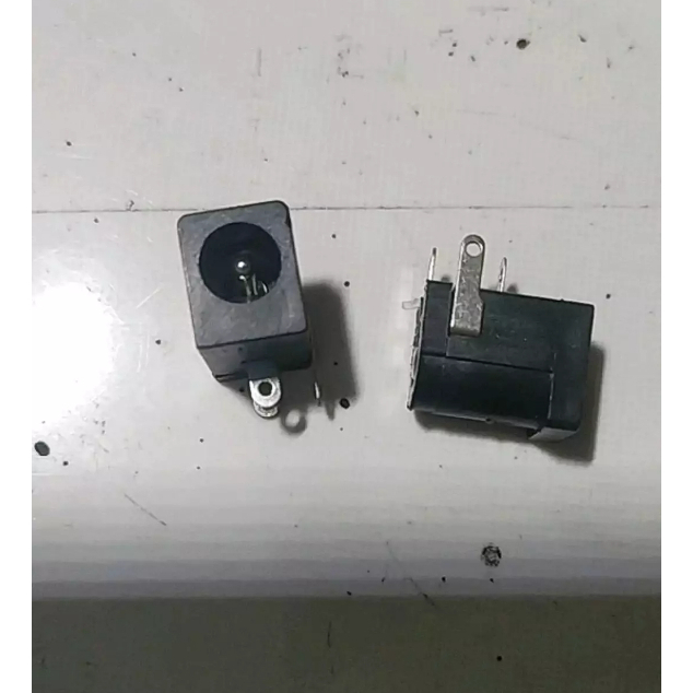 Jual Soket DC 2.1x5.5 MM Female Mount DIP PCB Power Socket Plug In Jack ...