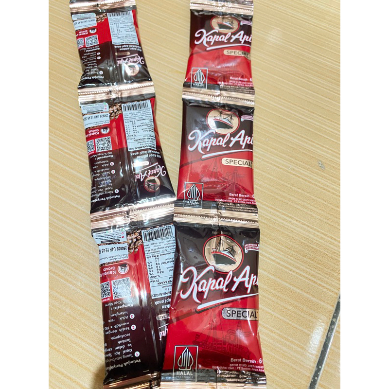 Jual kapal api spesial mini 6gr ( 1 renceng isi 10 sachet) | Shopee ...