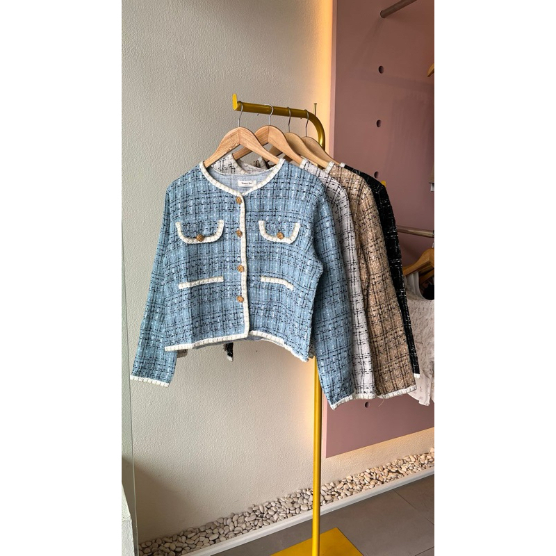 Jual CARDI TWEED C | Shopee Indonesia