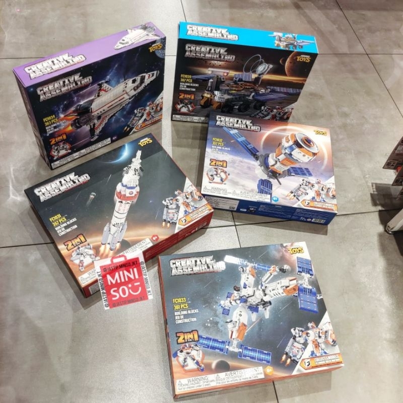 Jual MINISO TOYS 🆕 CREATIVE ASSEMBLING 5in1 Aviation Transformation ...