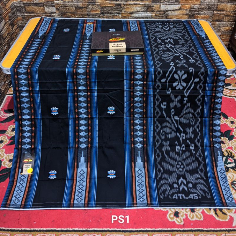 Jual sarung ATLAS PREMIUM 780 GOLD MOTIF BHS songket | Shopee Indonesia