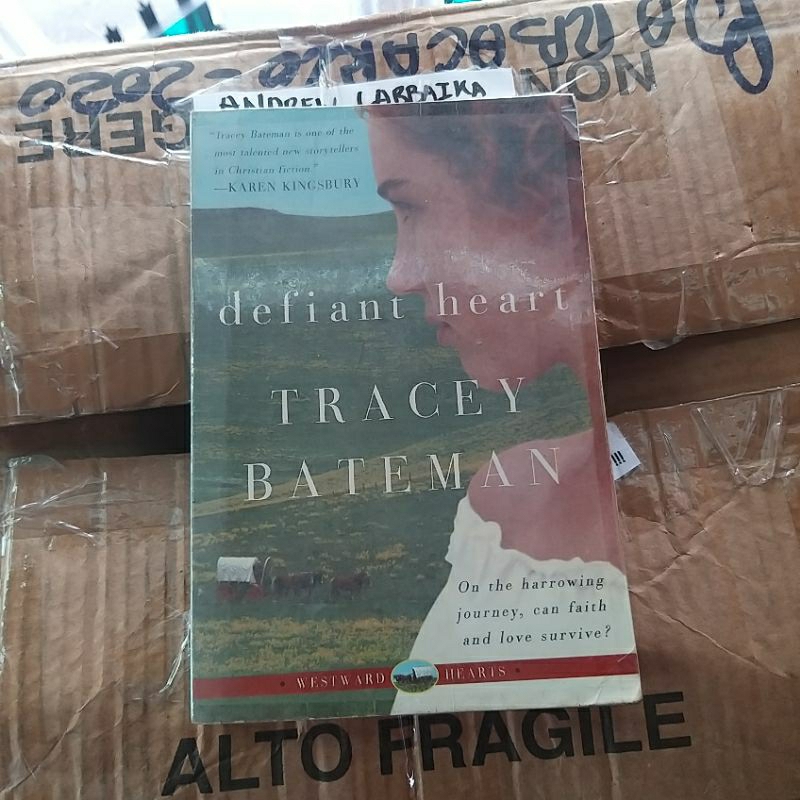 Jual Tracey Bateman defiant heart novel | Shopee Indonesia