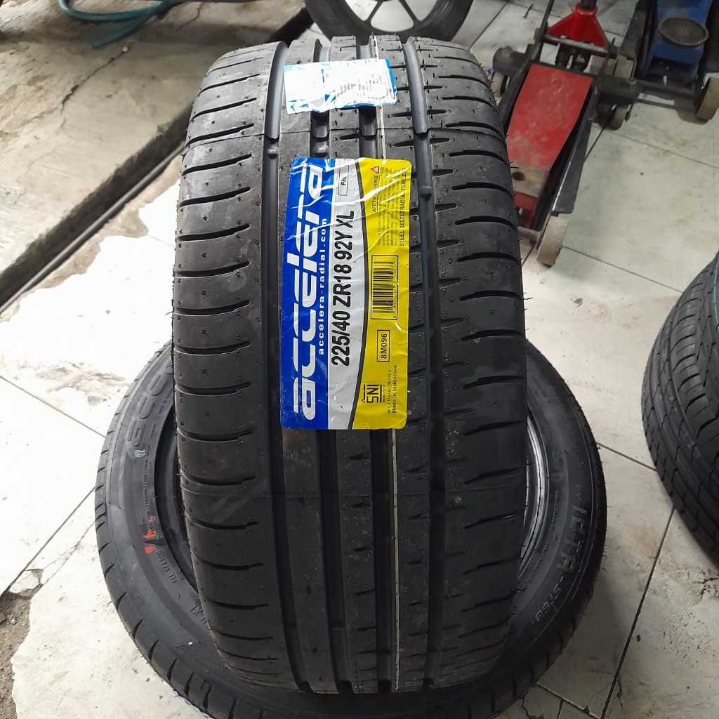 Jual BAN TUBLES 225 40 R18 92Y XL ACCELERA PHI - BAN R18 225/40 ...