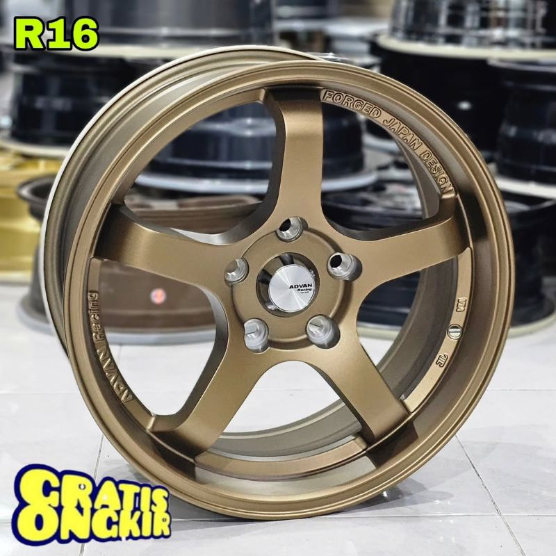 Jual velg mobil ring 16 ADVAN GT PCD 5X114,3 velg racing r16 velg mobil racing Innova Reborn ...