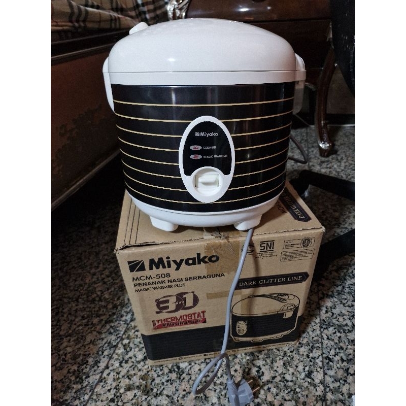 Jual RICE COOKER MIYAKO MCM 508 NEW 1,8 L | Shopee Indonesia