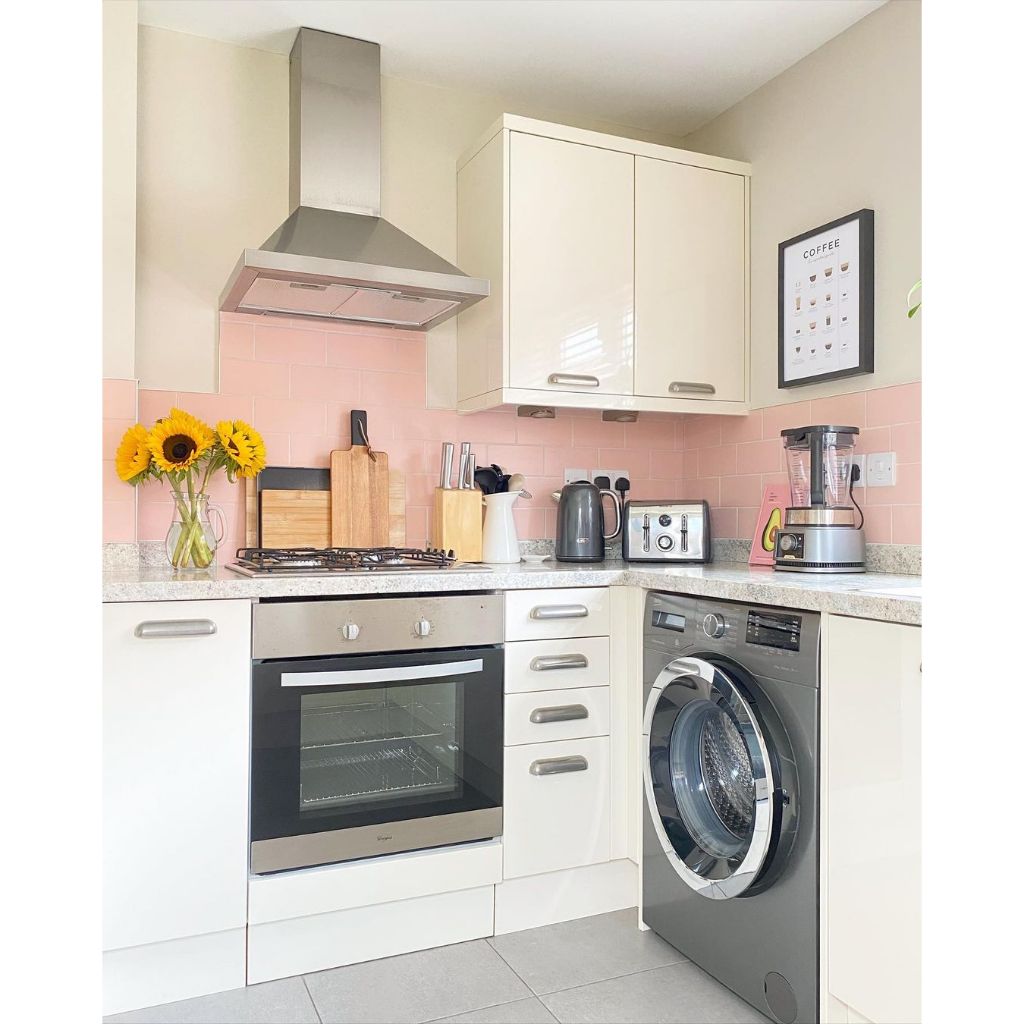 Jual Mustika Pink Glossy No Bevel 10x20 cm - Keramik Kitchen Set ...