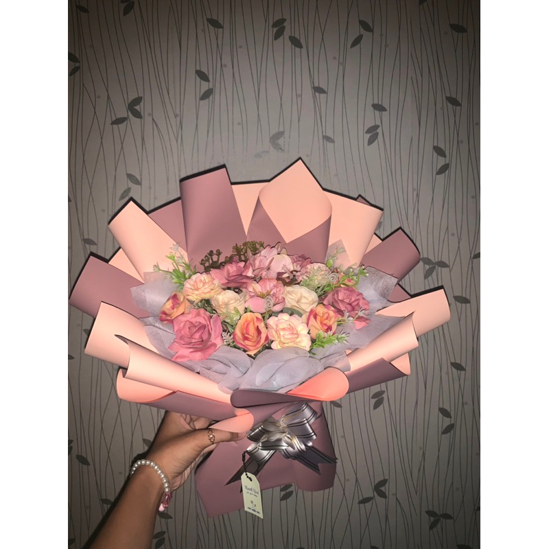 Jual Buket Wisuda 100.000 - 150.000 | Shopee Indonesia