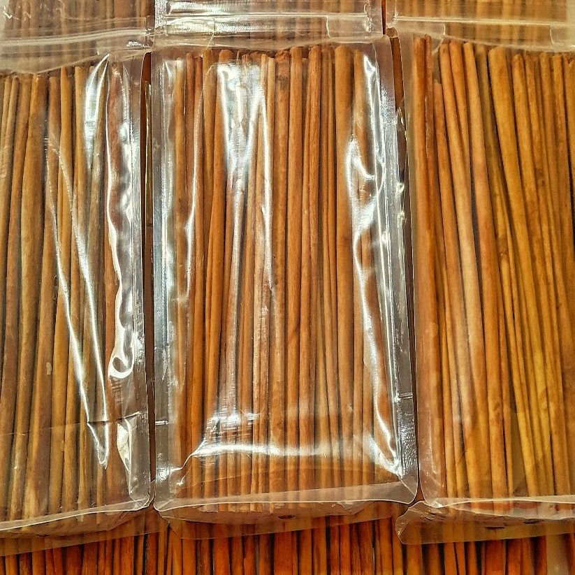 Jual Kayu Manis Stick Premium | Cutting 15CM Grade AA Super | Shopee ...