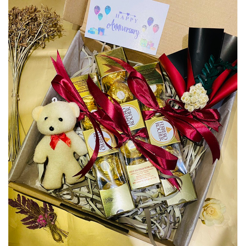 Jual HAMPERS EXLUSIVE coklat ferrero rocher gift box coklat valentine ...