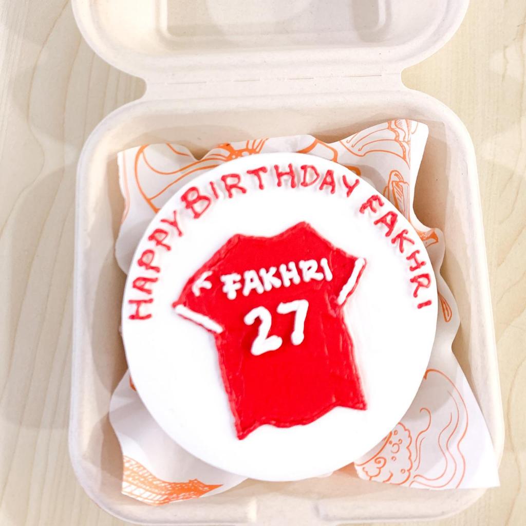 Jual Kue Ulang Tahun/Birthday Cake/Kue Ultah Tema baju bola/Korean mini | Shopee Indonesia