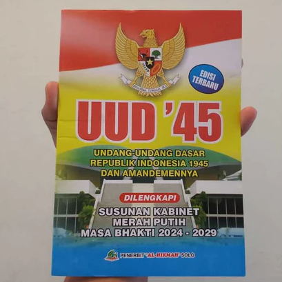 Jual UUD 1945 BESAR UUD BESAR UK A5 TERBARU | Shopee Indonesia