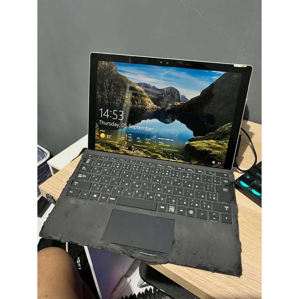 Jual Surface Pro 4 Ram 8gb SSD 256gb | Shopee Indonesia