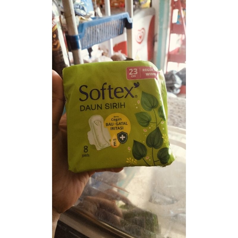 Jual SOFTEX PEMBALUT WANITA 23 CM REGULAR WING ISI 8 EKSTRAK DAUN SIRIH ...