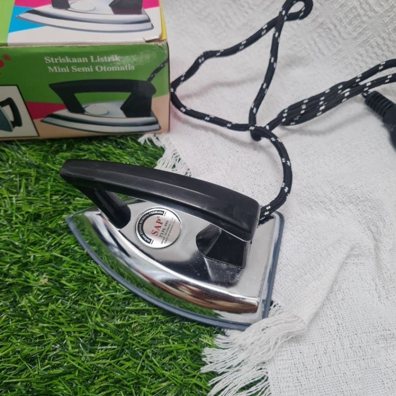 Jual Preloved SAP Setrika Travelling Mini Low Watt | Shopee Indonesia
