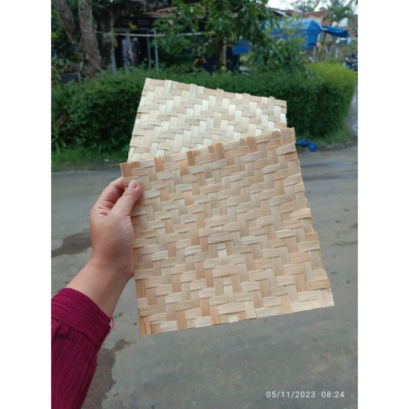 Jual lembar anyaman bambu 20x20 / lembar anyaman kerajinan bambu ...