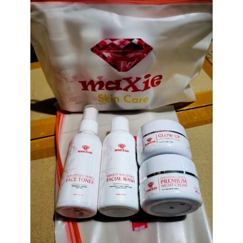 Jual TERLARIS!! KEMASAN BARU maxie skincare BPOM original | Shopee ...