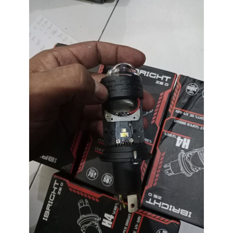 Jual bohlam h4 billed motor mobil bohlam h4 billet ibright | Shopee ...