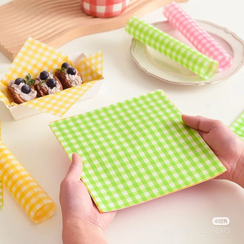 Jual wax paper / baking paper motif 18x18cm 50lembar / baking | Shopee ...