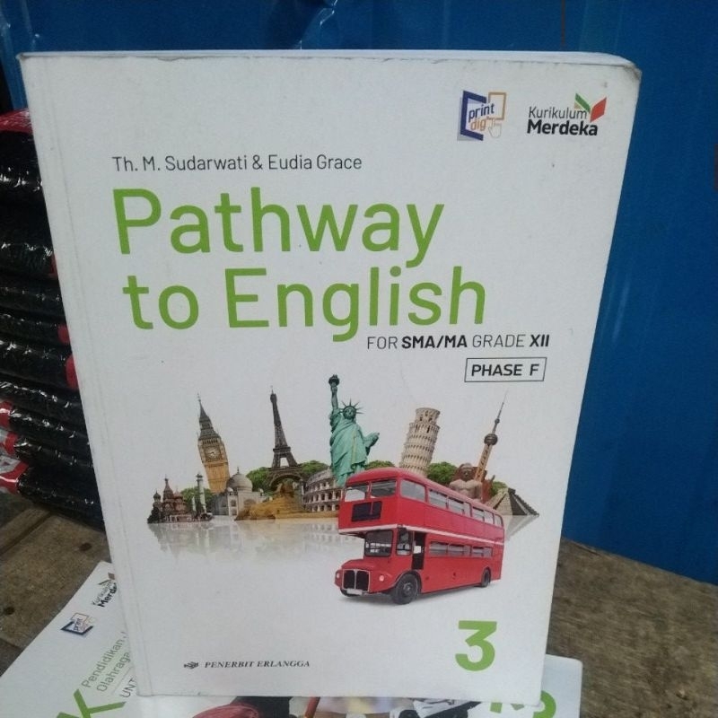 Jual BUKU BAHASA INGGRIS(PATHWAY TO ENGLISH)KELAS XII/12/3 SMA KURIKULUM MERDEKA | Shopee Indonesia