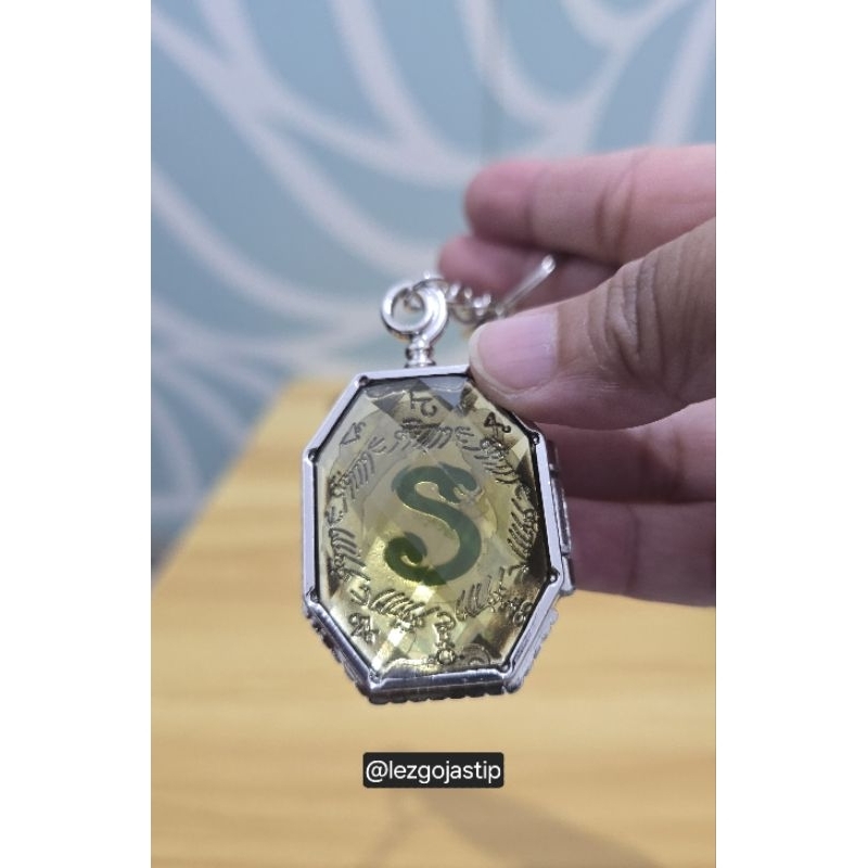 Jual Slytherin Horcrux keychain Shein x Harry Potter | Shopee Indonesia