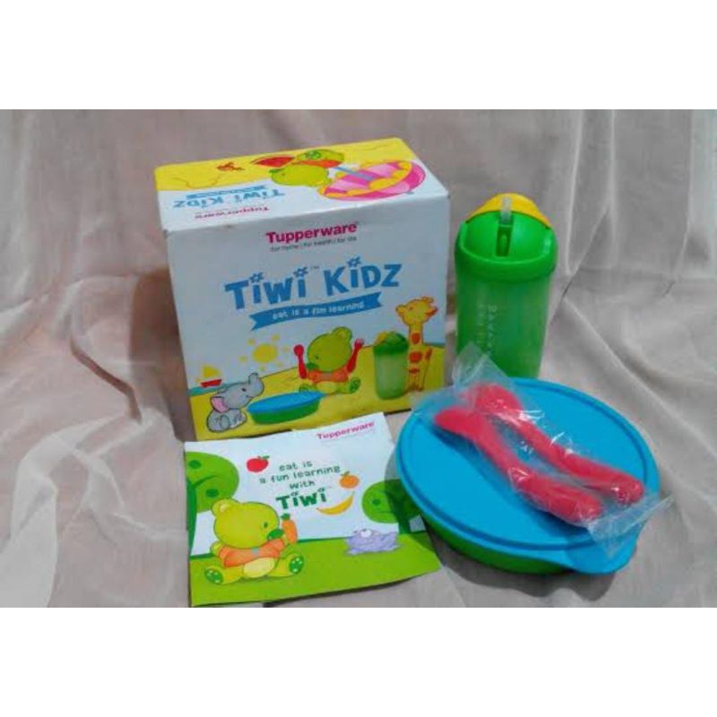 Jual Tiwi Kidz set Tupperware | Shopee Indonesia