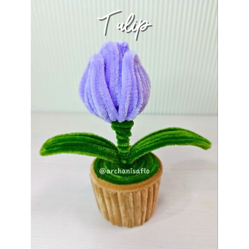 Jual Hiasan Pot Bunga Tulip terbuat dari Kawat Bulu pipe clener 100% ...