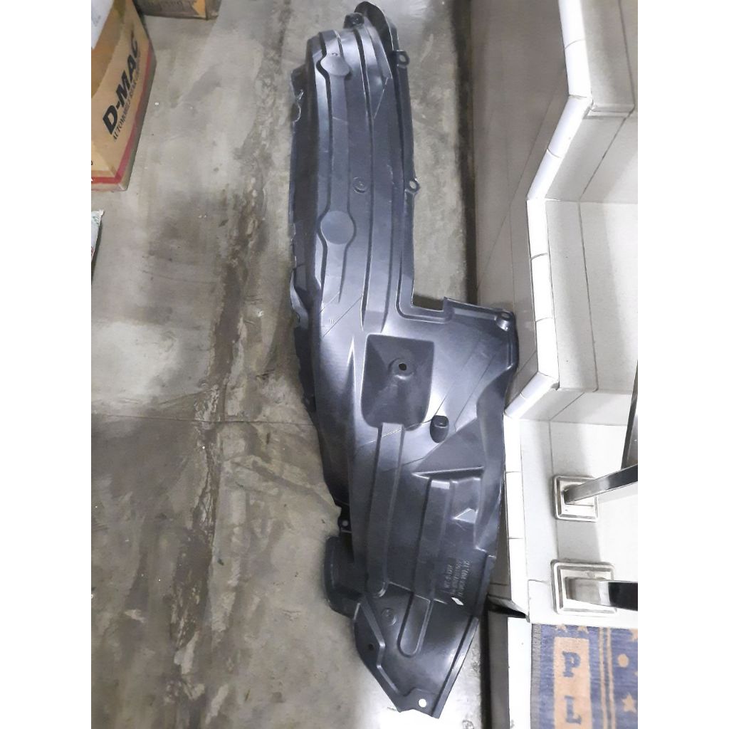 Jual LINER FENDER DEPAN INNOVA 2016-2022 | Shopee Indonesia