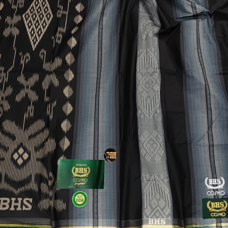Jual SARUNG BHS COSMO SUPER GOLD K27 DDB 15 HITAM SELVEDGE JACQUARD ...